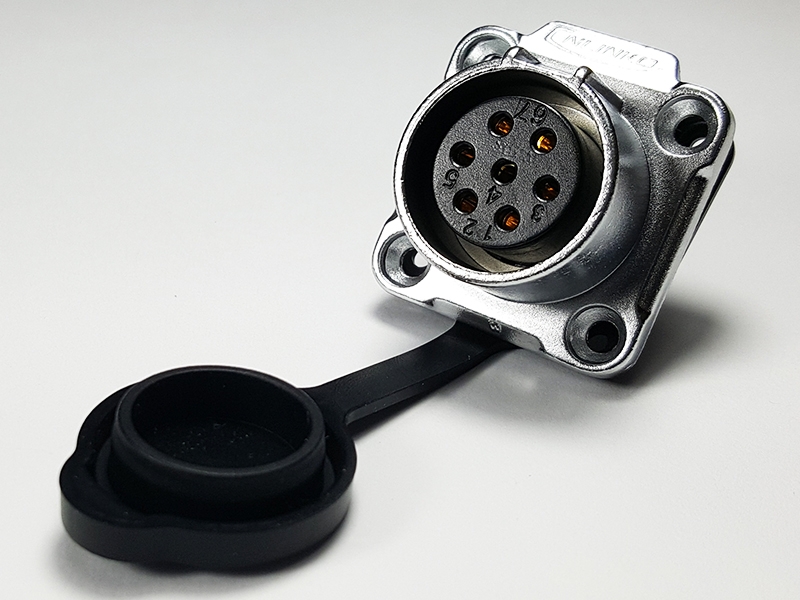Cnlinko - 7 Pins waterproof latching female circular socket #EEC0927